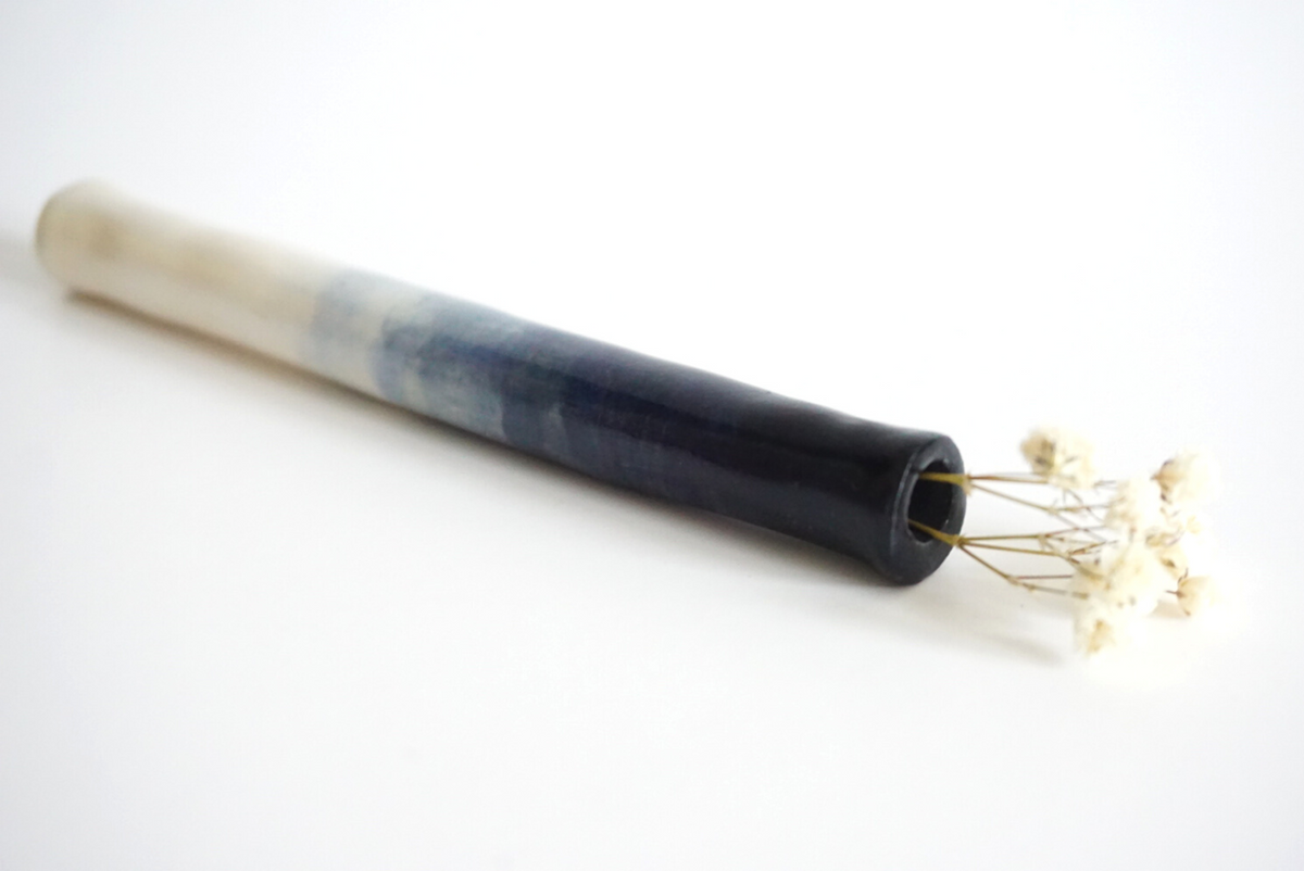 Handmade Ceramic One-Hitter Pipe, Navy Ombre – Jade Is Bliss